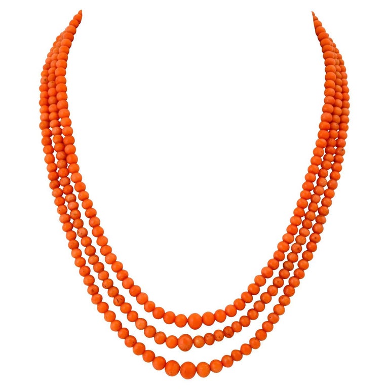 Coral Necklace 3 Rows For Sale at 1stDibs