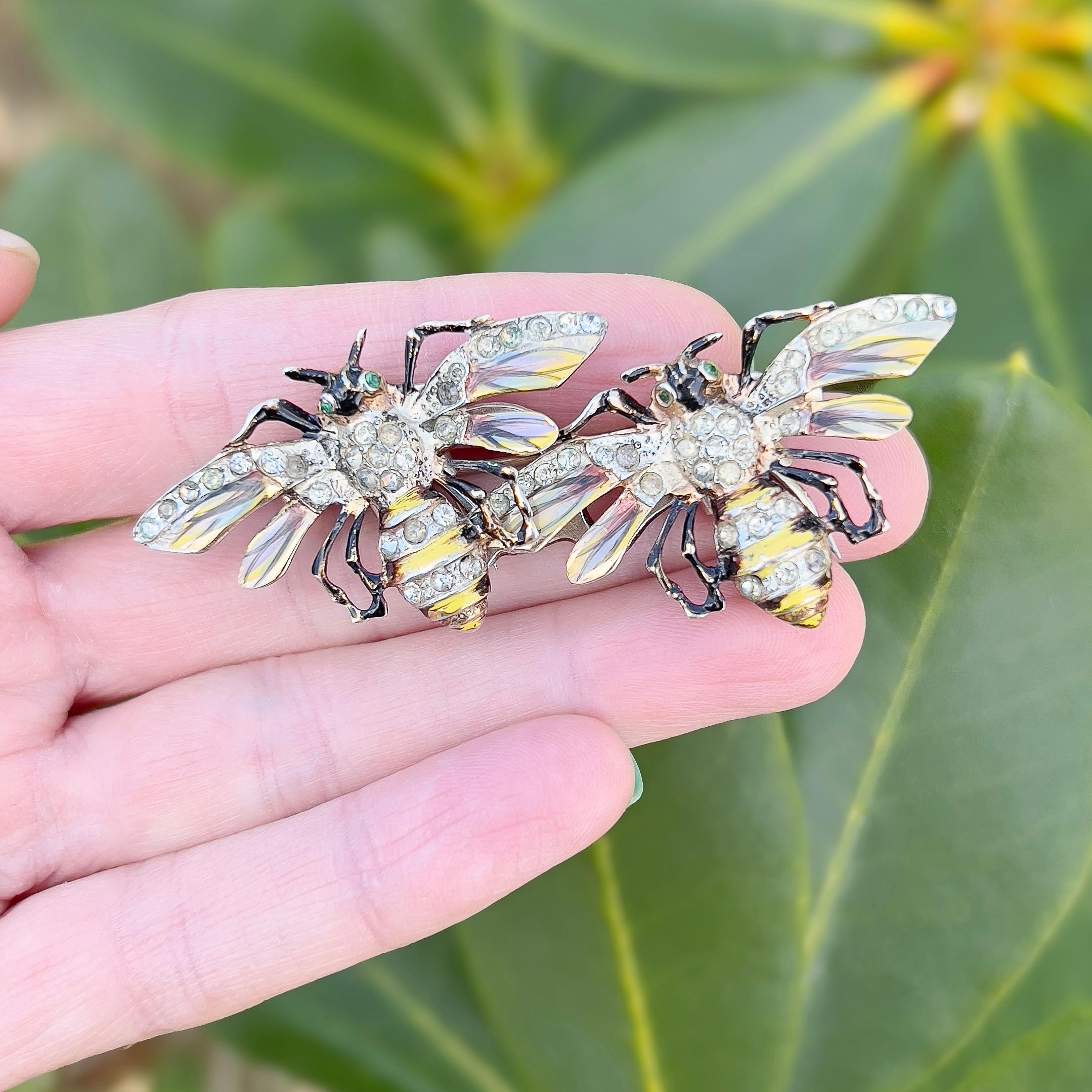 Coro c.1942 Queen Bees Enamel and Gold Plated Sterling Vintage Duette ...