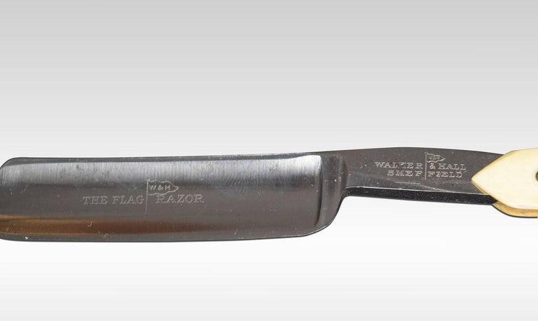 Coromandel Boxed Set of Cut Throat Razors For Sale at 1stDibs