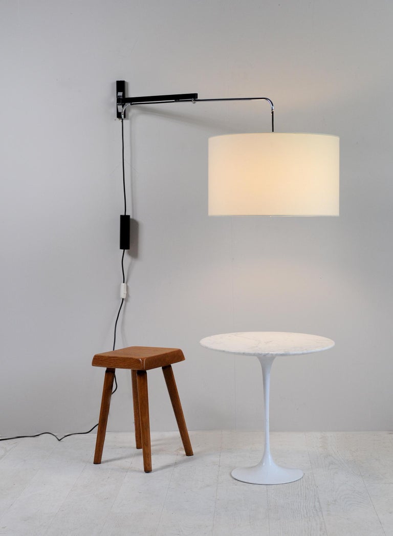 Counterweight wall light, Philips Holland, 1960 For Sale at 1stDibs