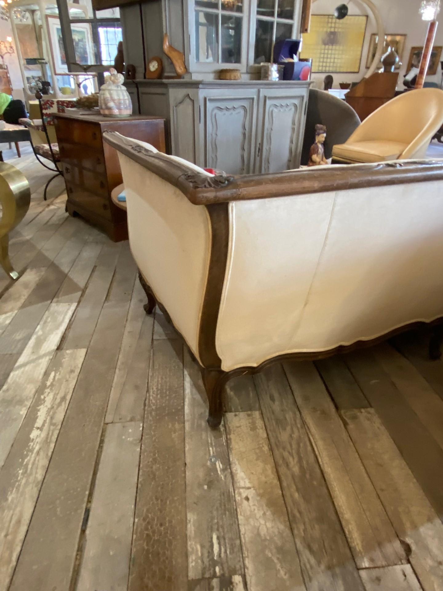 Country French Provincial Style Canapé Sofa For Sale at 1stDibs