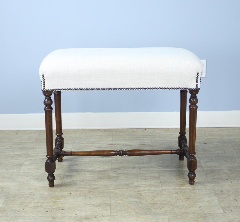 Country Oak Turned Leg Stool For Sale at 1stDibs