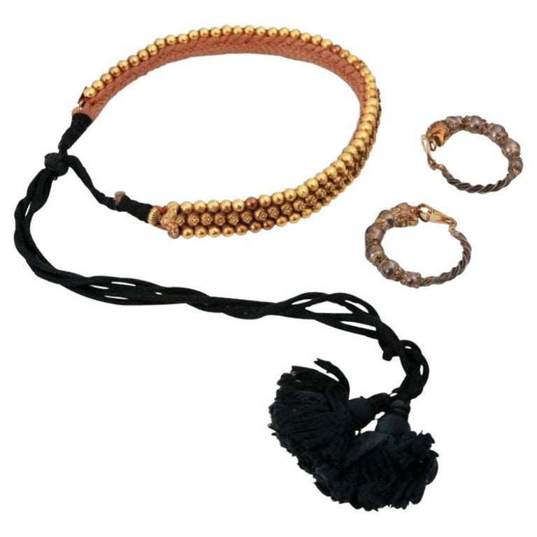 Cover 2-Part, Ancient Collar from India and Earrings For Sale at 1stDibs