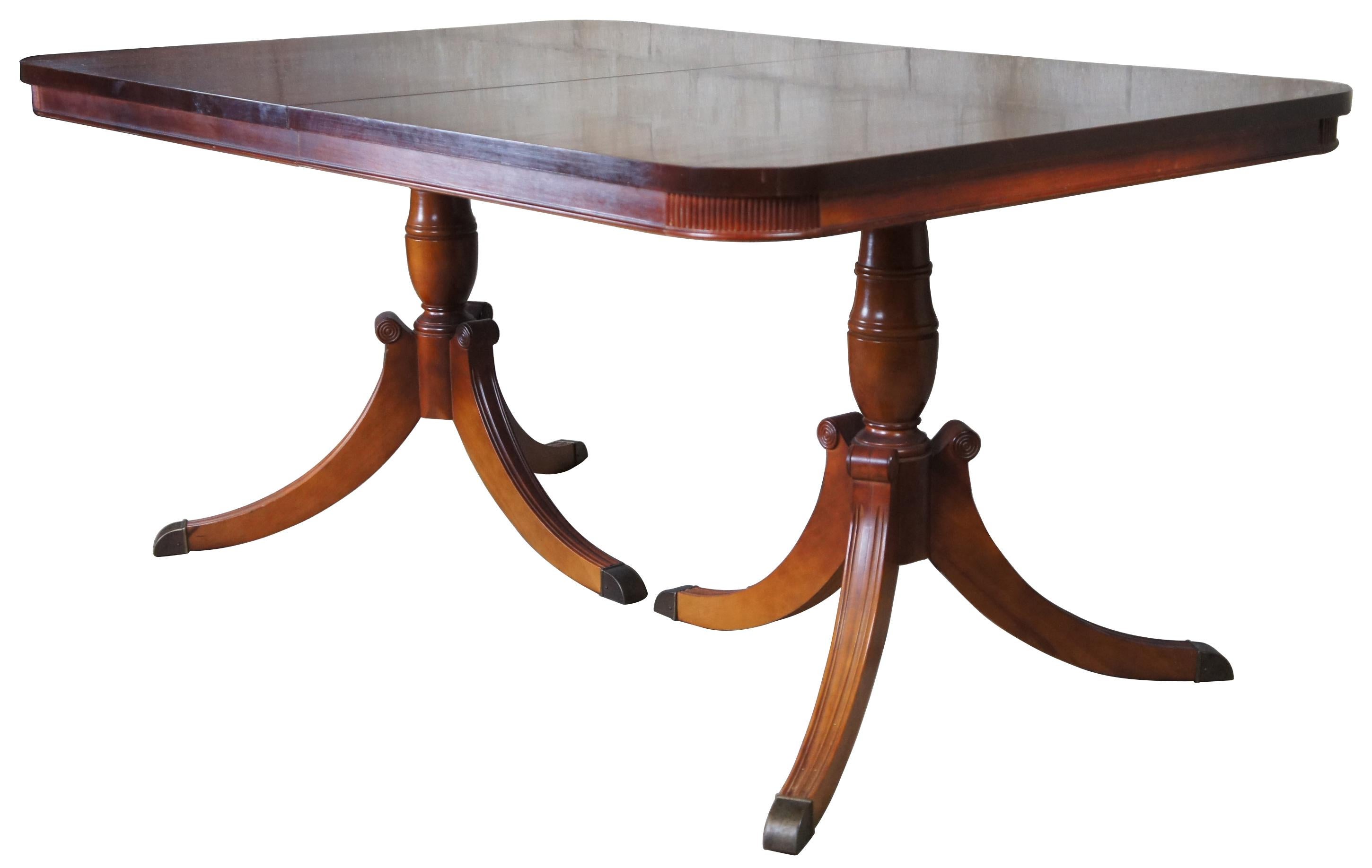 Craddock Furniture Mid Century Duncan Phyfe Mahogany Extendable Dining ...