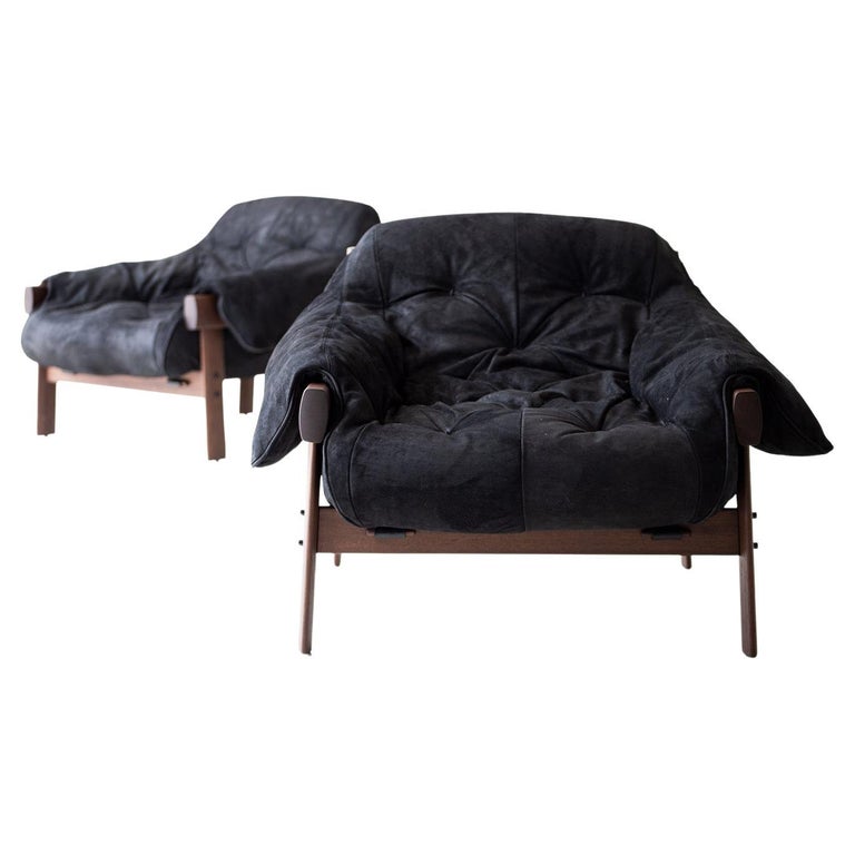 Craft Lounge Chairs, Percival Lounge Chairs, Black Leather and Walnut ...