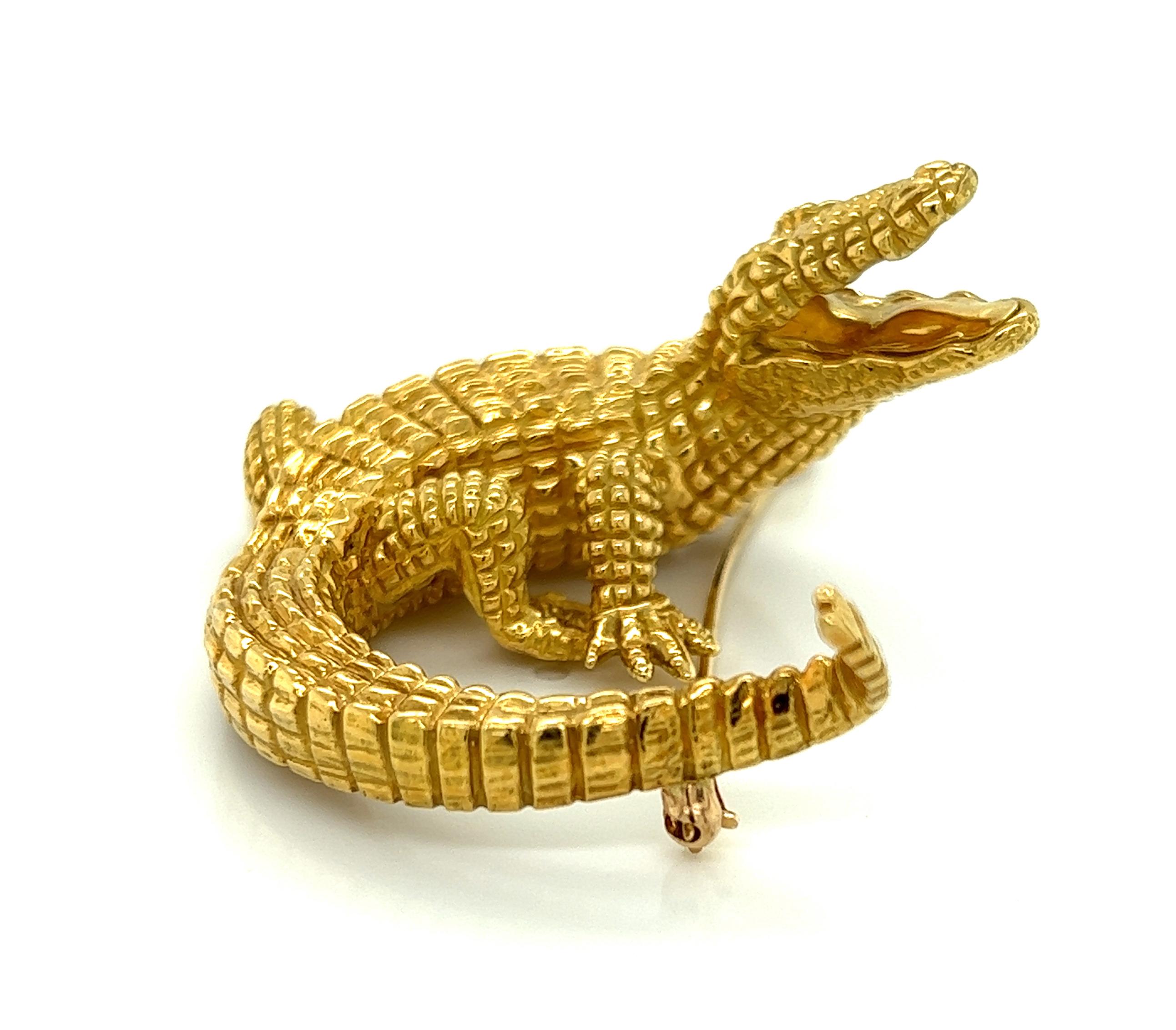 Craig Drake 18k Yellow Gold 3d Full Figure Alligator Pin Brooch For ...