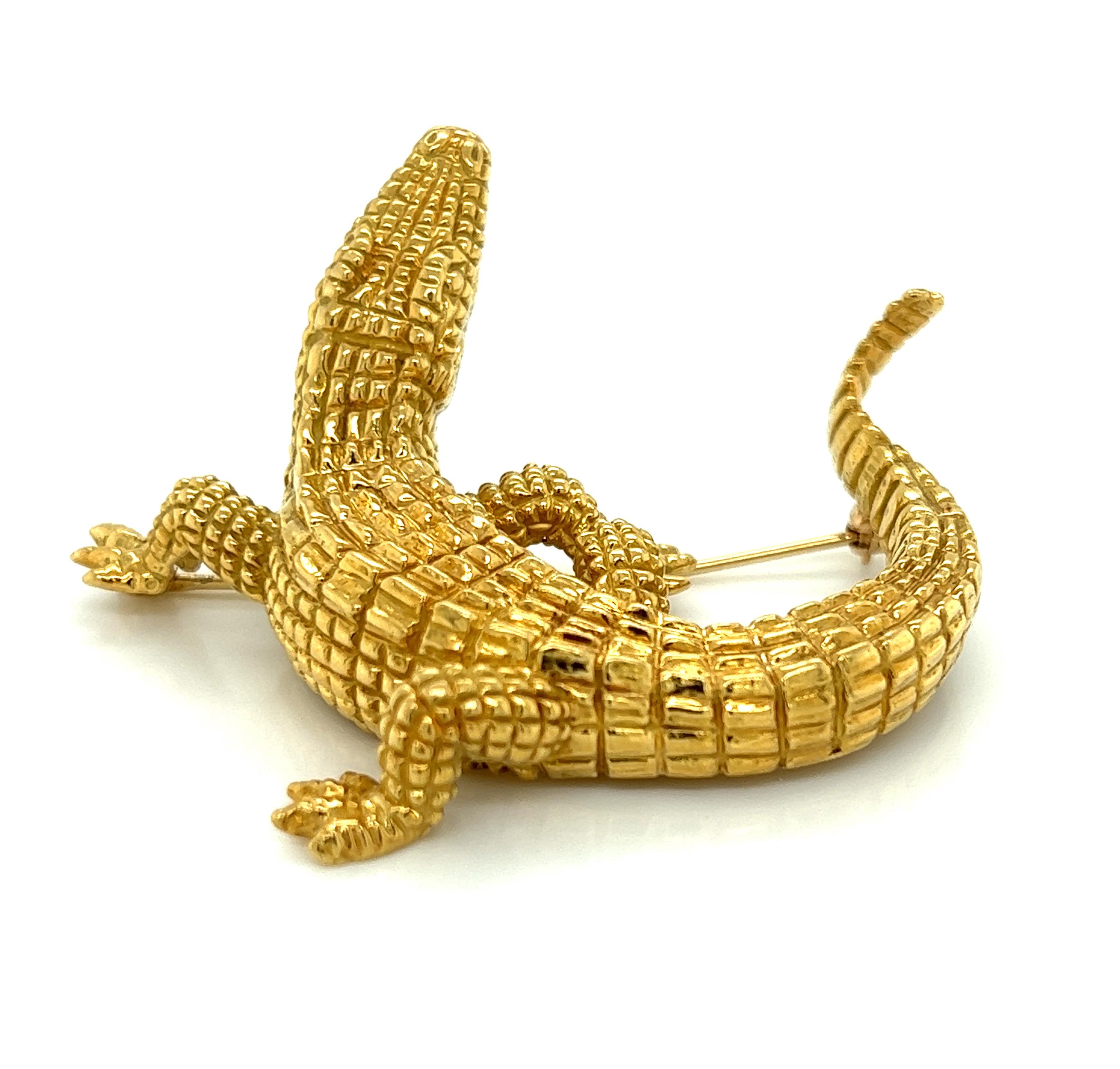 Craig Drake 18k Yellow Gold 3d Full Figure Alligator Pin Brooch For ...
