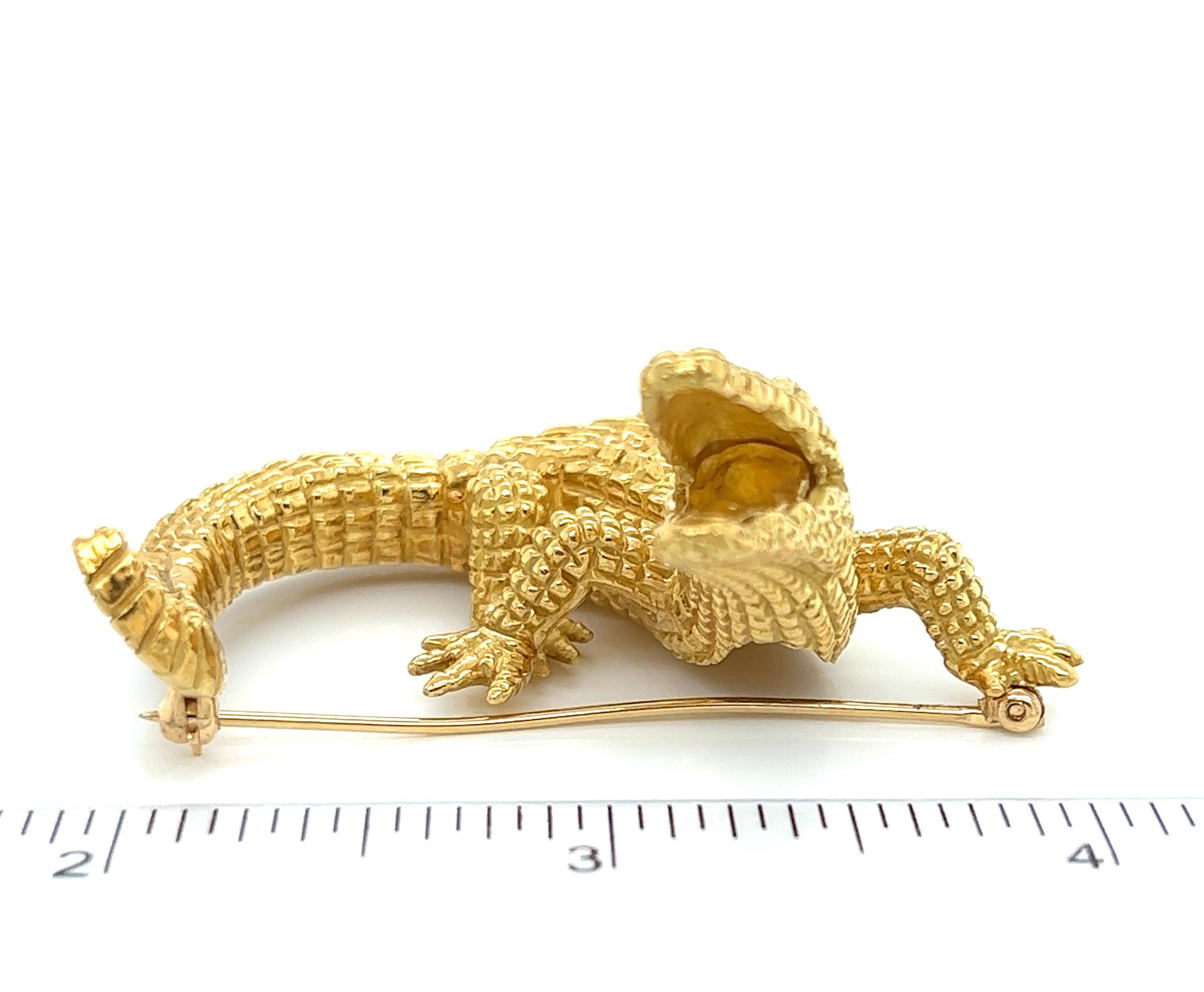 Craig Drake 18k Yellow Gold 3d Full Figure Alligator Pin Brooch For ...