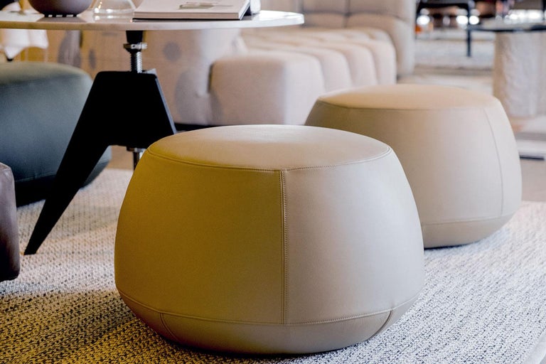 Cream Italian Leather Round Ottoman, Bensen at 1stDibs | round cream ...