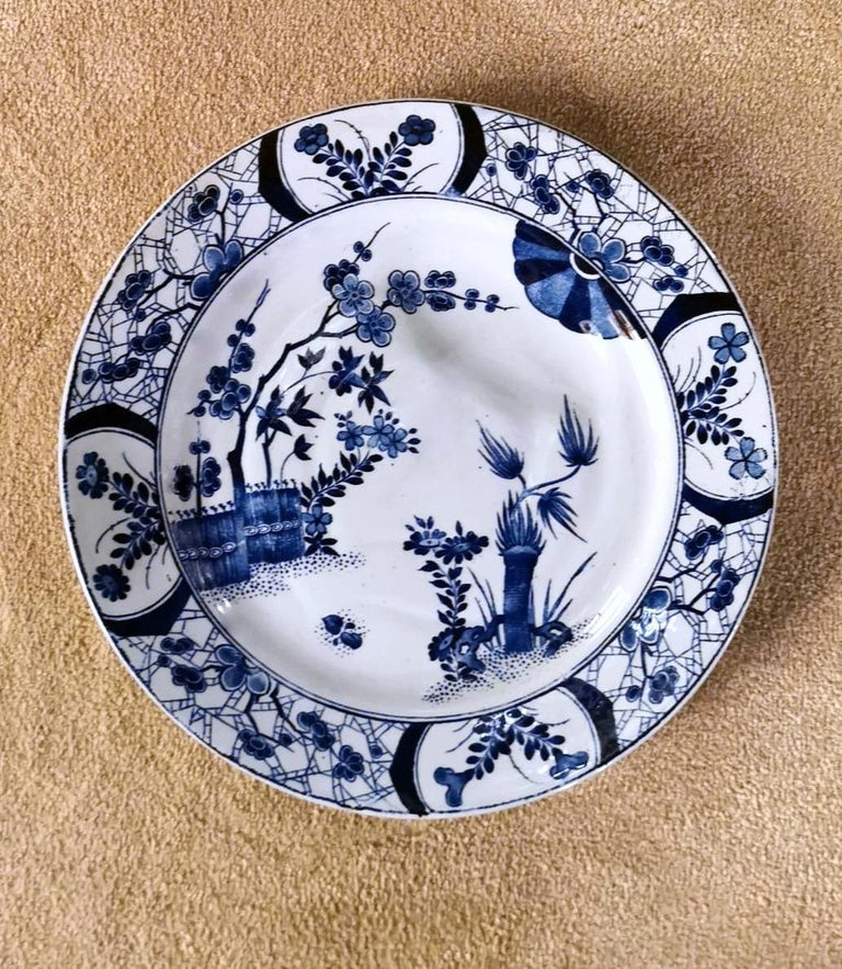 Creil Montereau Mod. "Japon" Set of 4 French Dinner Plates with Sauces ...