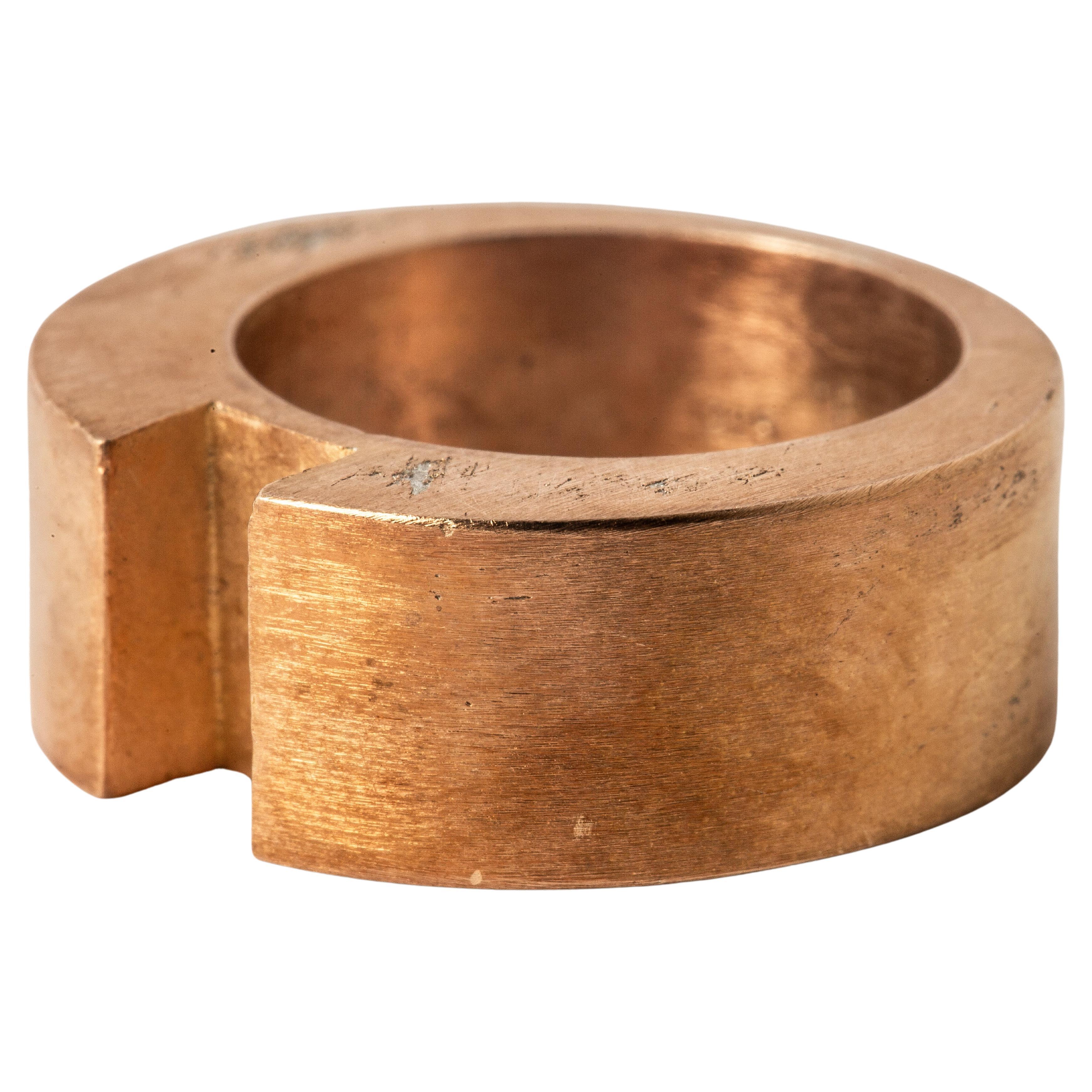 Customizable Crescent Rift Ring (9mm, AMA) For Sale at 1stDibs