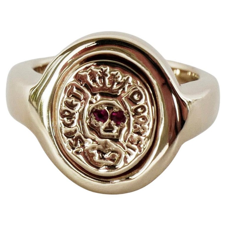Crest Signet Ring Ruby Skull Memento Moris Style Bronze Victorian ...