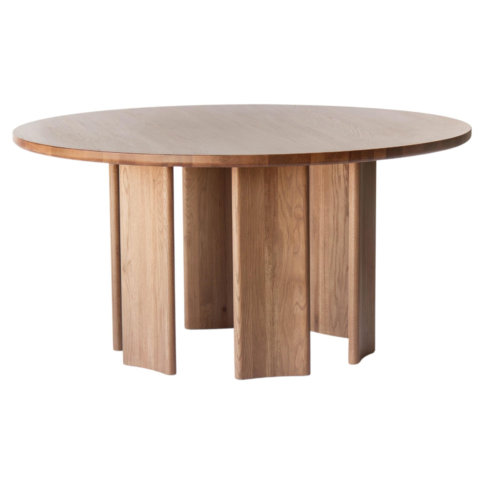 Crest Table Round in Sienna, Minimalist Dining Table in Wood For Sale ...