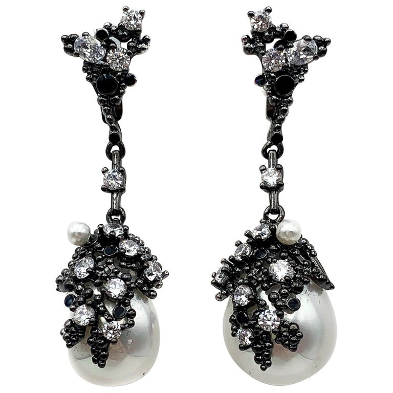 Cristina Sabatini Natural Gem and Pearl Close Out Earrings For Sale at ...