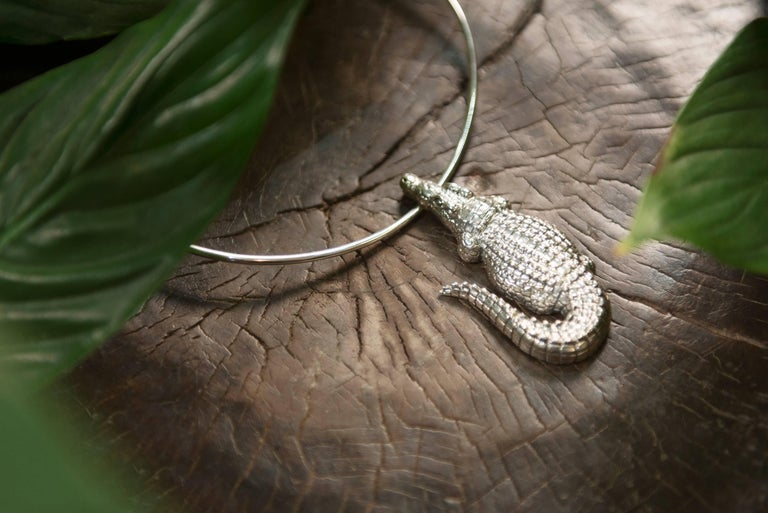 Crocodile Curled and Wire Sterling Silver Choker Necklace For Sale at ...