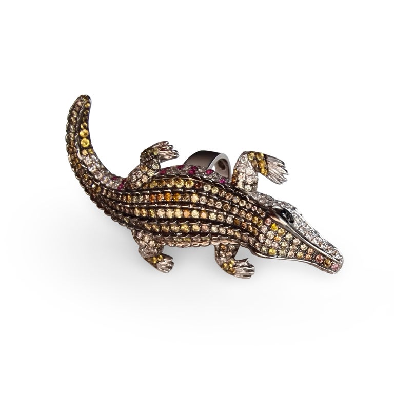 Crocodile Diamond White Gold 18k Ring For Sale at 1stDibs