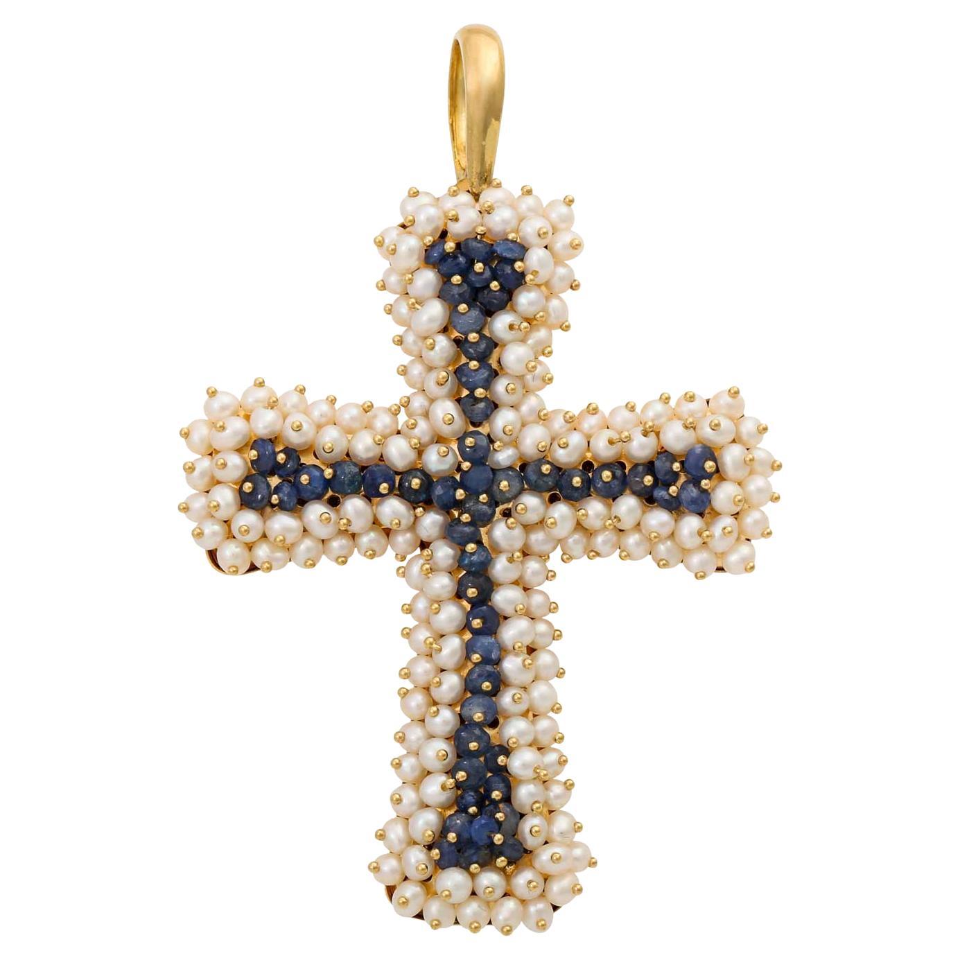 Cross Pendant For Sale at 1stDibs