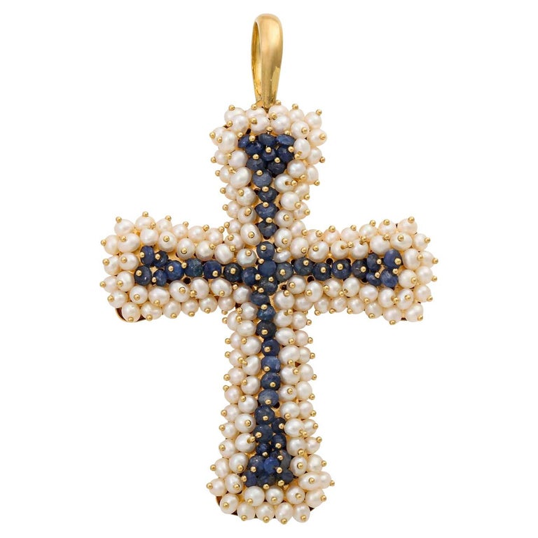 Cross Pendant Made of Freshwater Pearls For Sale at 1stDibs