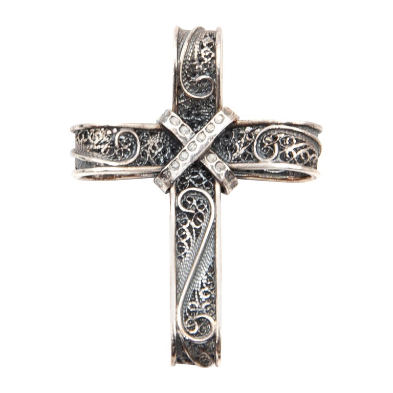 Early 20th-Century Silver Openwork Filigree Cross Pendant at 1stDibs