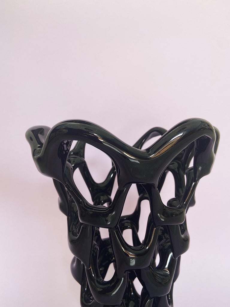 Crystal Glass Vase Sculpture by Mario Cioni and C For Sale at 1stDibs