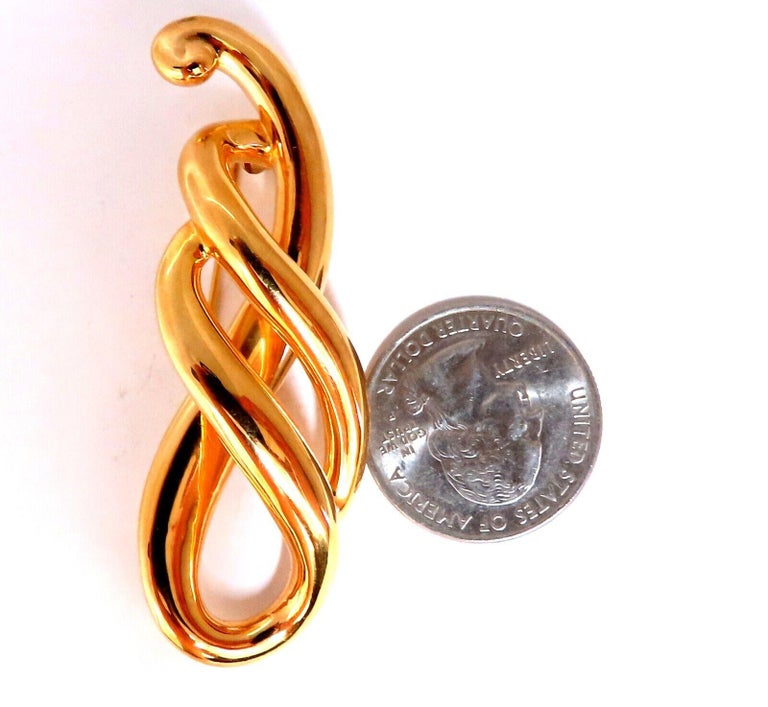 Curling Iconic Pin 14kt For Sale at 1stDibs