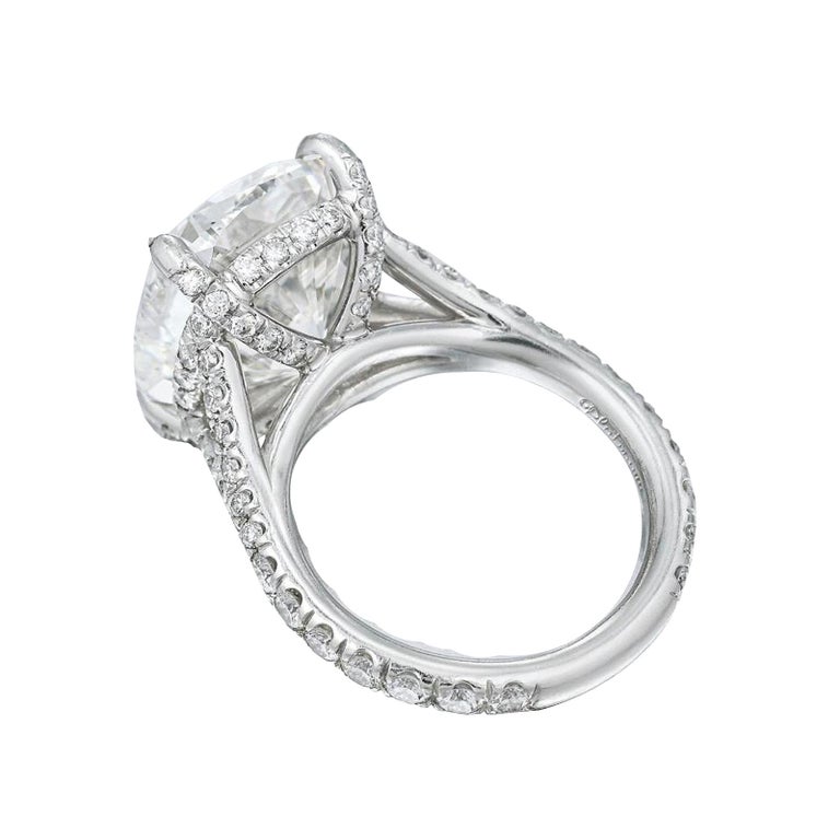 Cushion-Shaped 8.88-Carat Diamond Engagement Ring VS2 'GIA' in Platinum ...