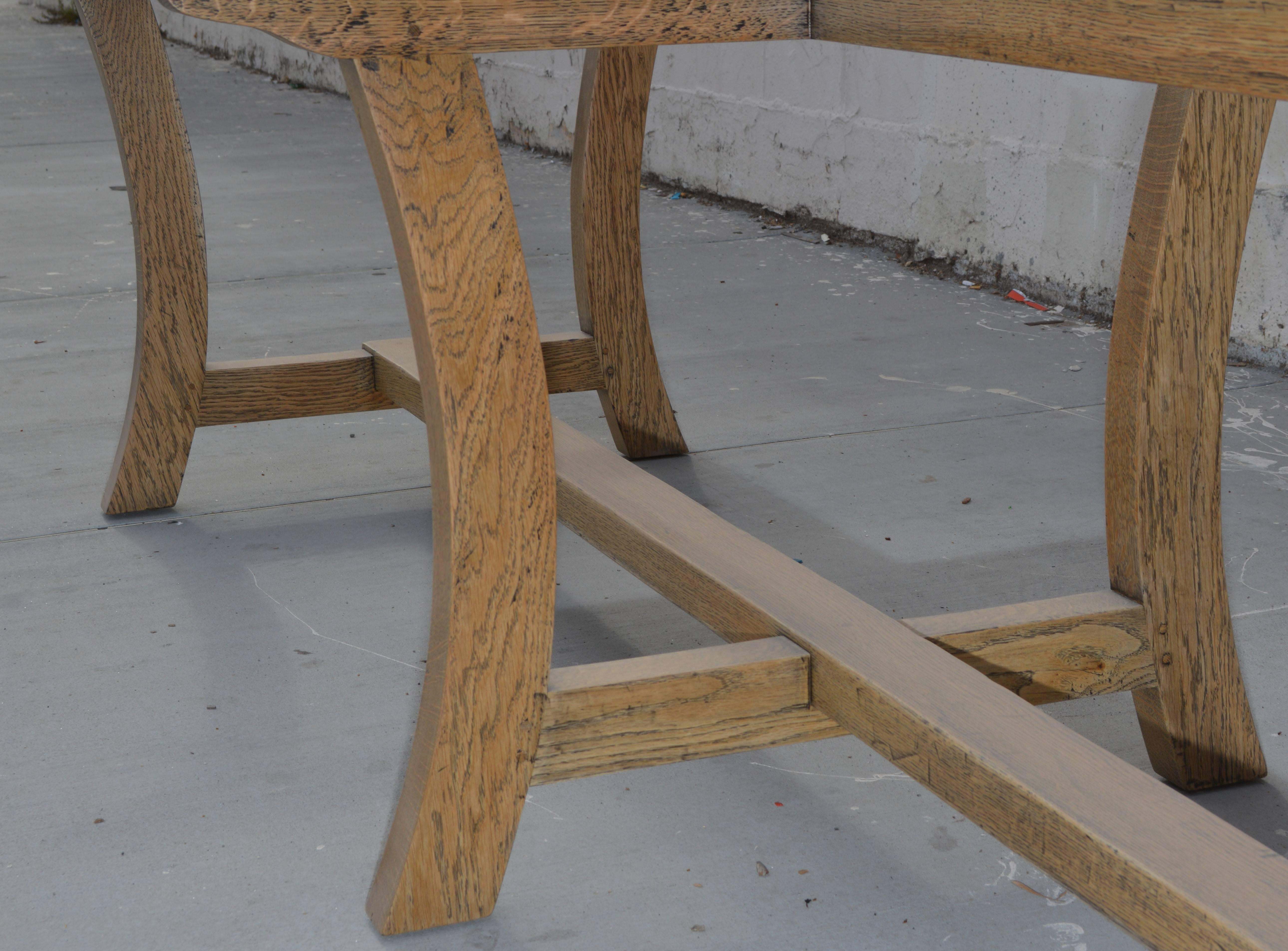 Custom Dining Table in Rift-Sawn White Oak For Sale at 1stDibs