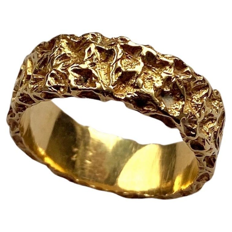 Unisex Personalized Unisex 18k Yellow Gold Handcrafted Band Engagement ...