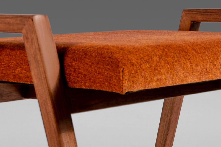 Custom Single Seat Piano Bench Paired Well with the Baldwin Acrosonic ...