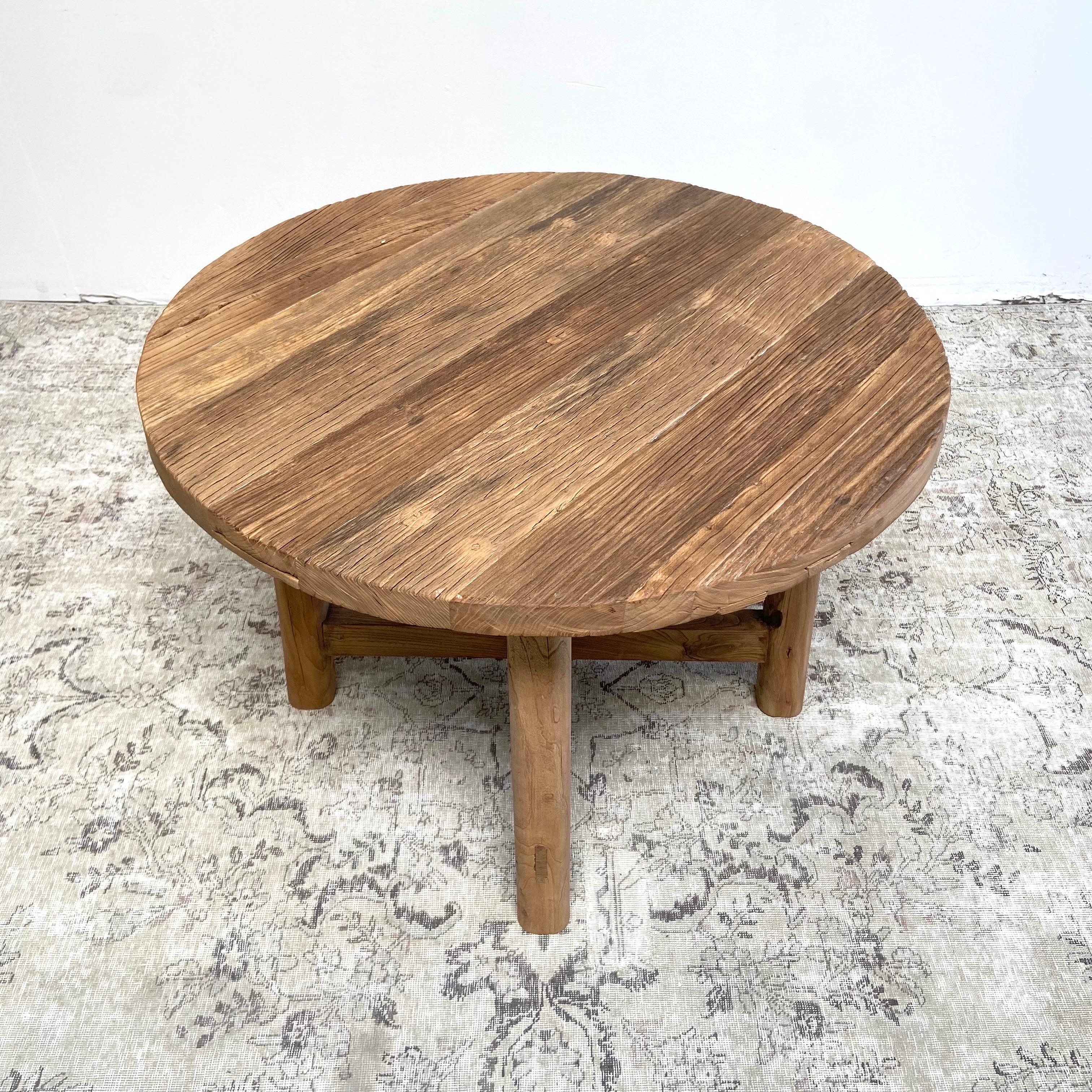 Custom Reclaimed Elm Wood Round Dining Table Dinette For Sale at 1stDibs