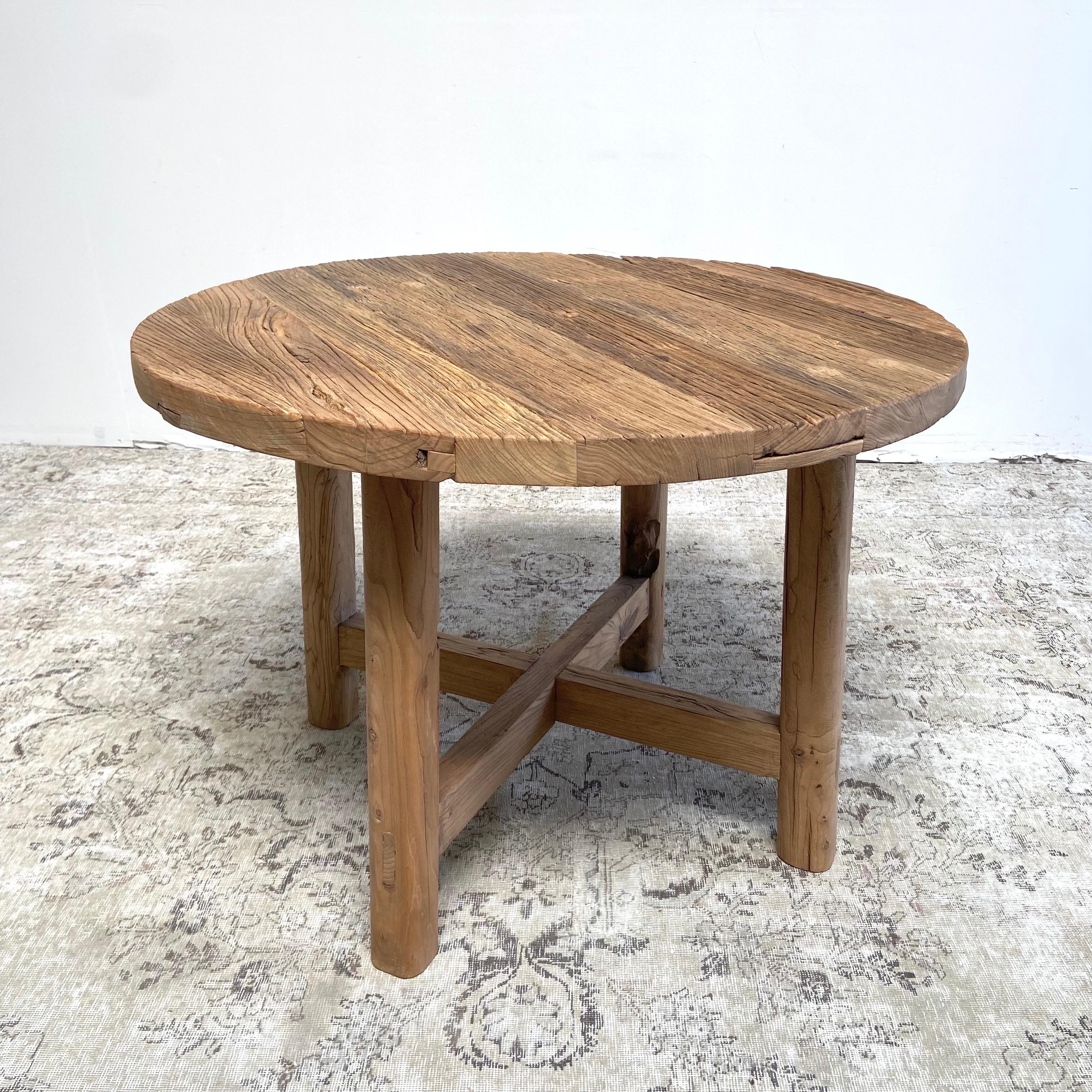 Custom Reclaimed Elm Wood Round Dining Table Dinette For Sale at 1stDibs
