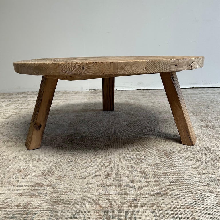 Custom Round Reclaimee Elm Coffee Table with Tri-Leg For Sale at 1stDibs