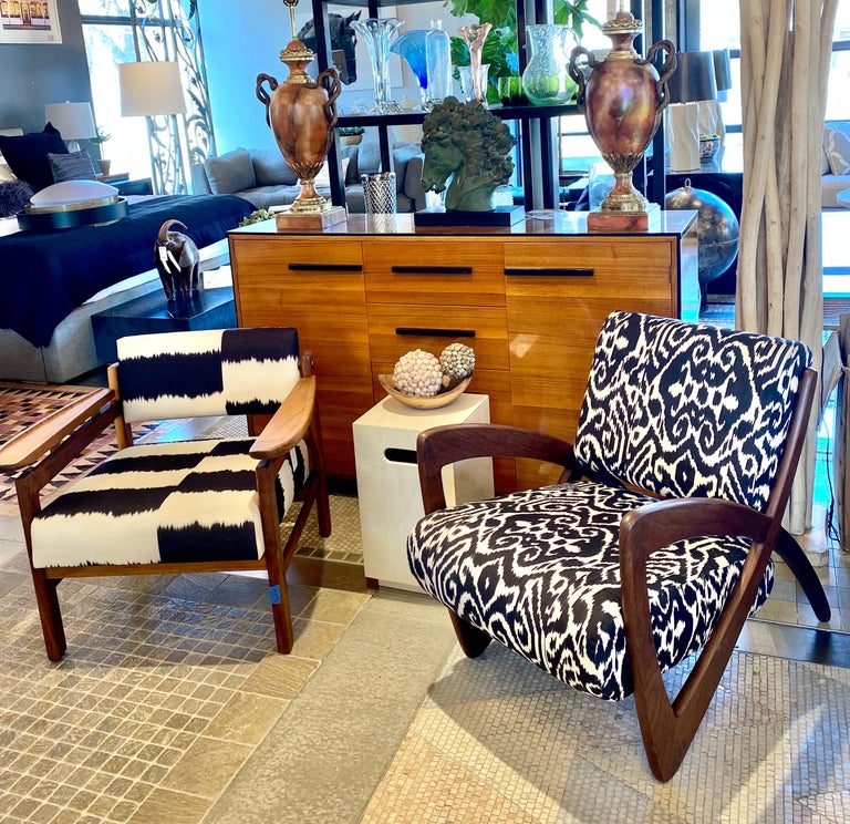 Custom Thomas Hayes Studio, the Infinity Chair For Sale at 1stDibs