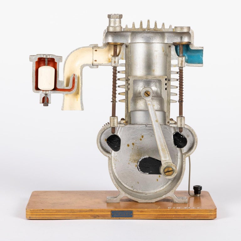 Cutaway Demonstration Models of Internal Combustion Engines by Struers ...