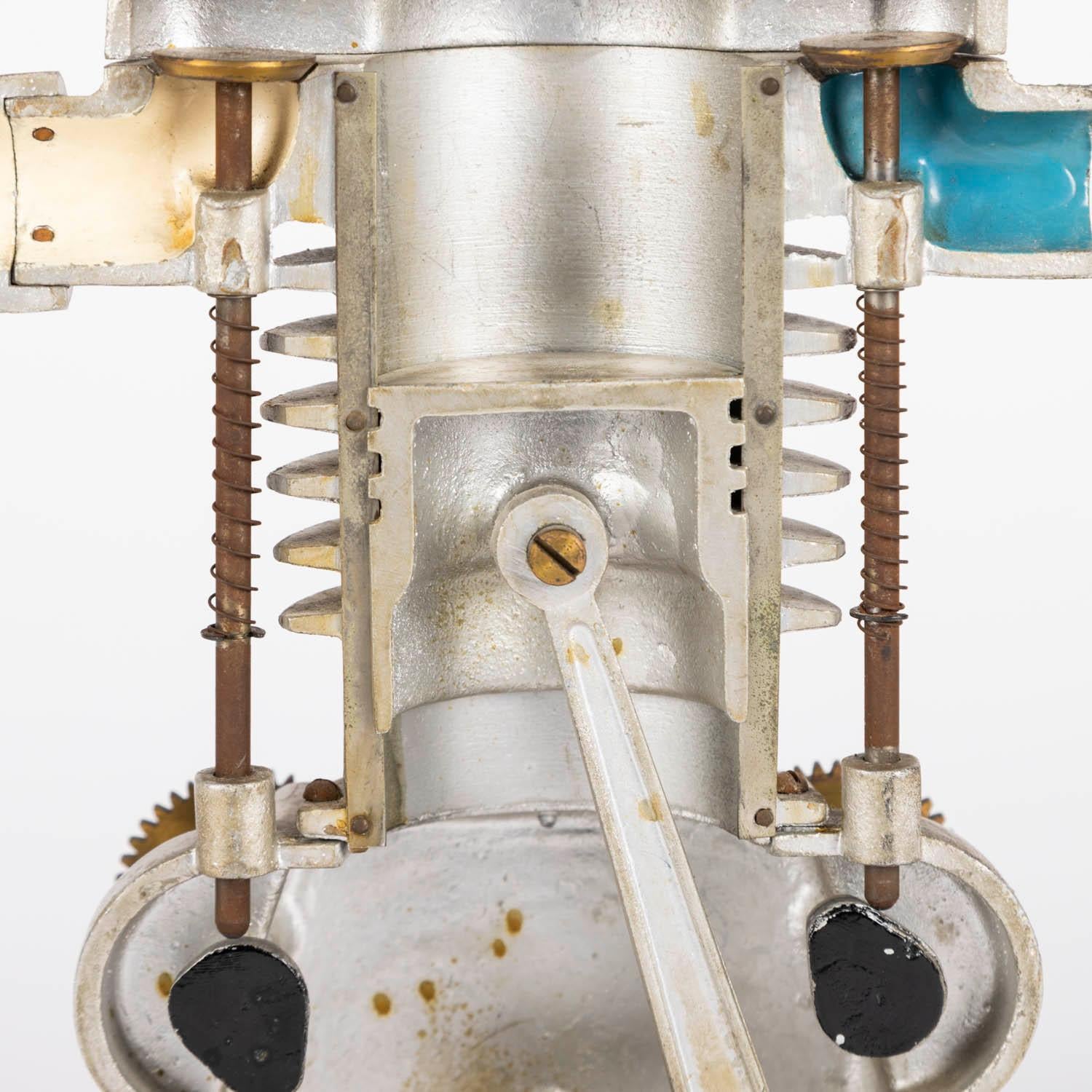 Cutaway Demonstration Models of Internal Combustion Engines by Struers ...