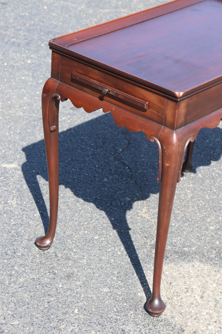 CW 8 Colonial Williamsburg Kittinger Mahogany Tea Table Circa 1950 at ...