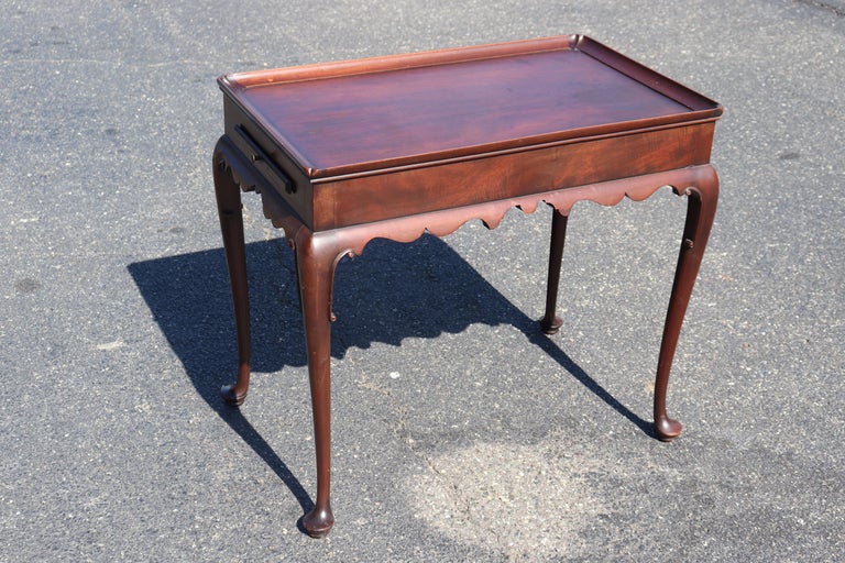 CW 8 Colonial Williamsburg Kittinger Mahogany Tea Table Circa 1950 at ...
