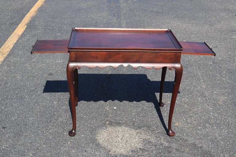 CW 8 Colonial Williamsburg Kittinger Mahogany Tea Table Circa 1950 at ...