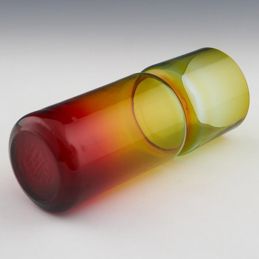 Czech Chlum Heat Sensitive Vase Designed Pavel Hlava, circa 1980 For ...
