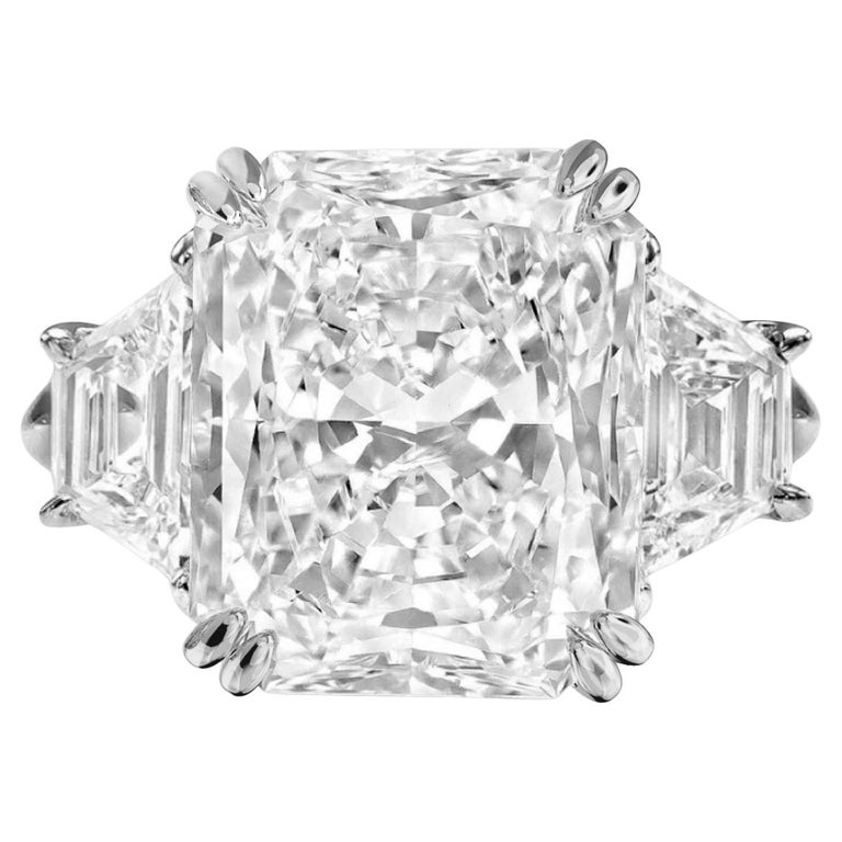 D Color GIA Certified 3 Carat Radiant Cut Diamond Ring For Sale at 1stDibs