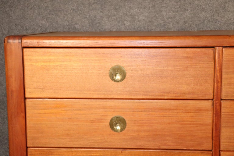 D-Scan 'Captain' Dresser For Sale at 1stDibs