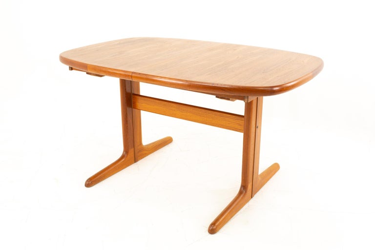 D-Scan Midcentury Teak Table at 1stDibs
