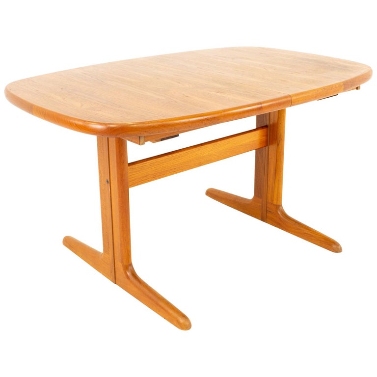 D-Scan Midcentury Teak Table at 1stDibs