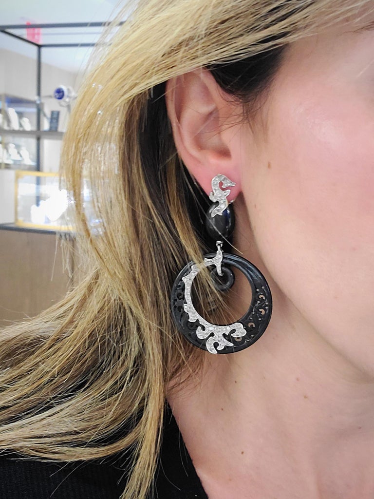 Dada Arrigoni 18 Karat Gold, Black Jade and 3.22 Carat Grey Diamond ...