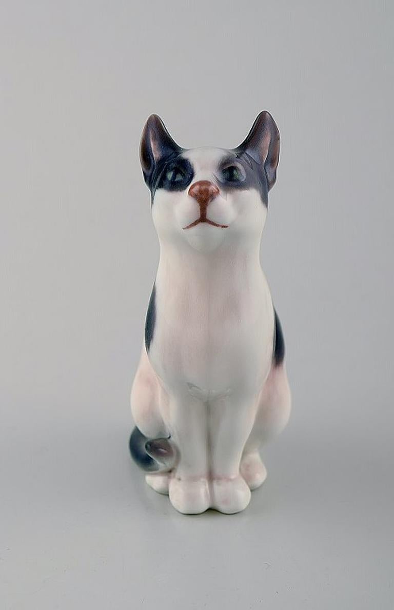 Dahl Jensen, Cat, Model Number 1013 at 1stdibs