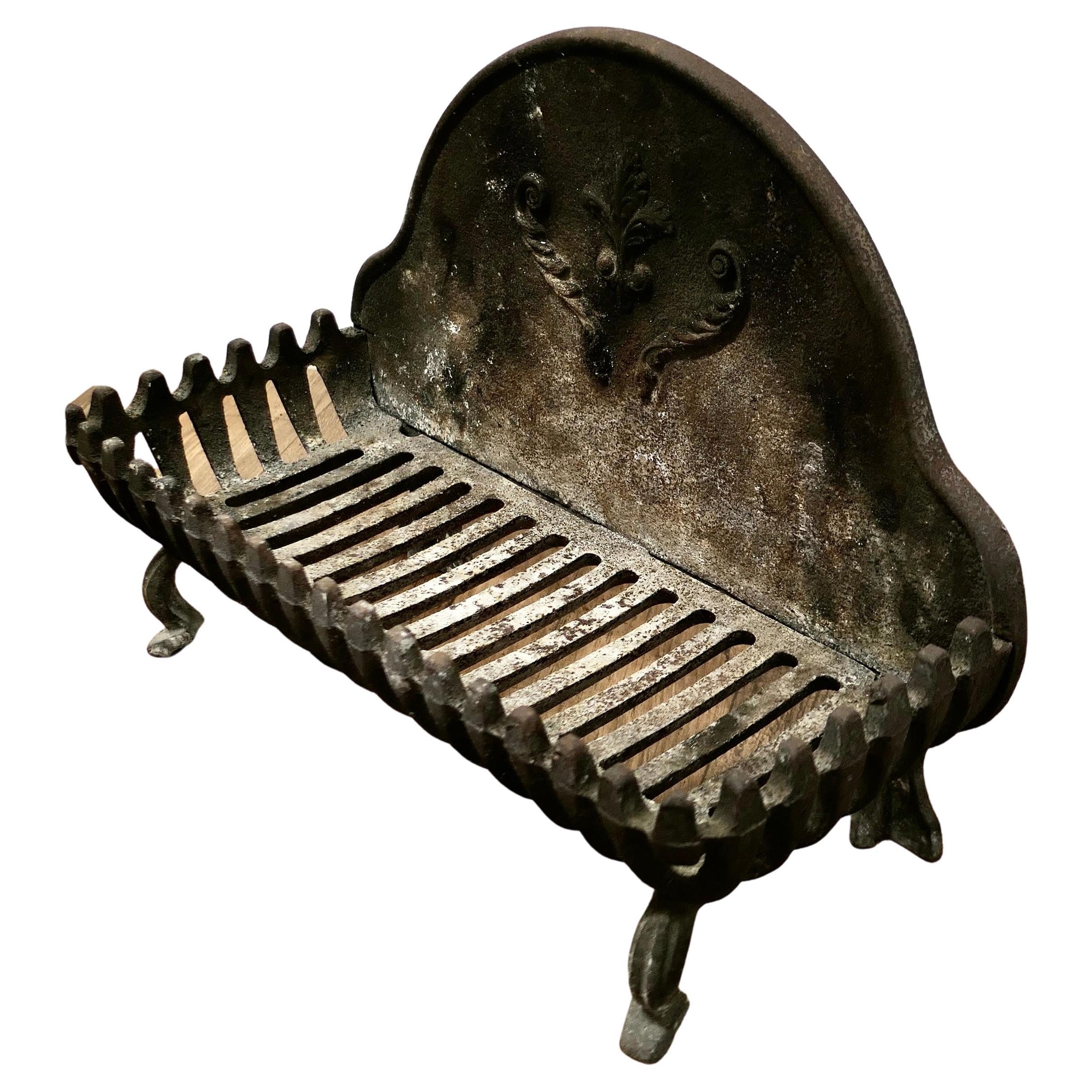 Dainty Free Standing Fire Basket, Iron Fire Grate For Sale at 1stDibs