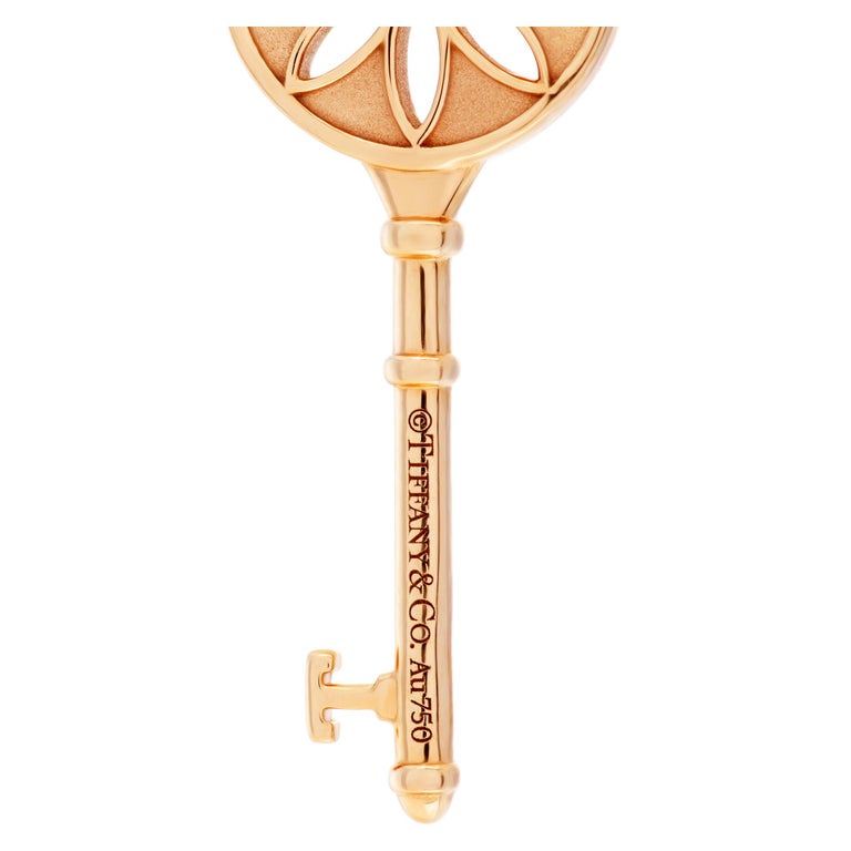 Daisy Key Charm in 18k Rose Gold, Tiffany and Co. For Sale at 1stDibs