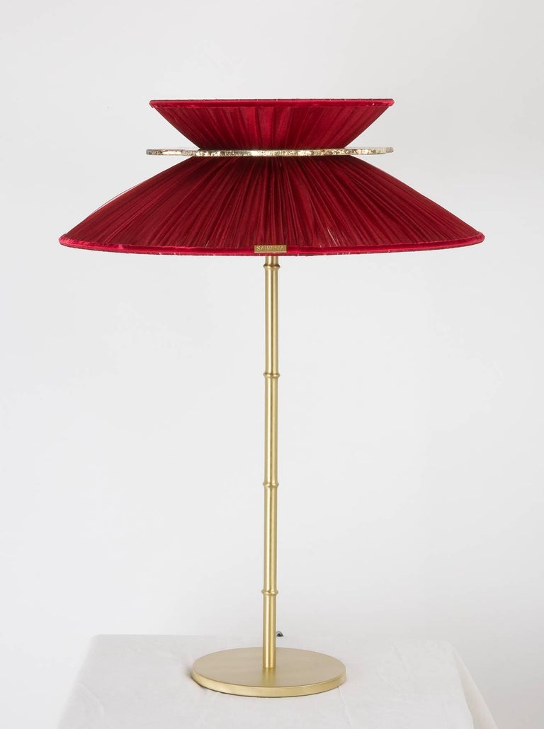 Daisy Table Lamp in Brass, Red Silk and Silvered necklace Glass ...