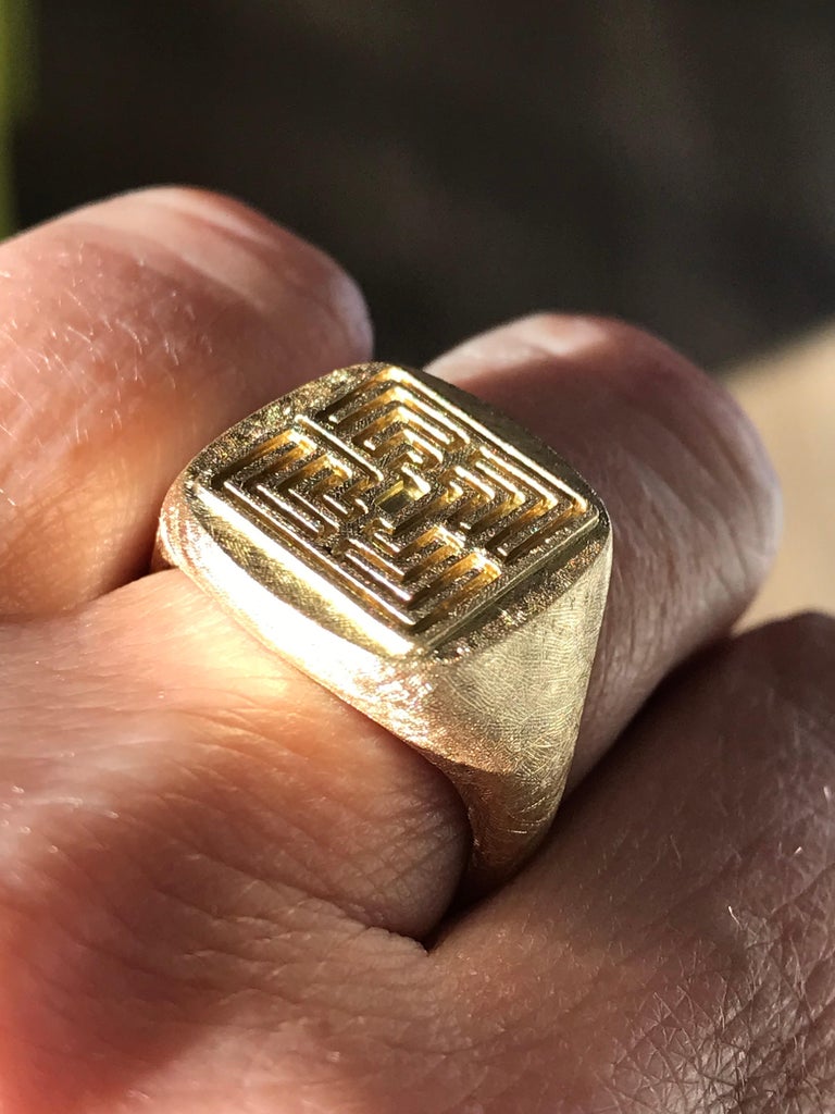 Dalben Yellow Gold Labyrinth Signet Ring For Sale at 1stDibs