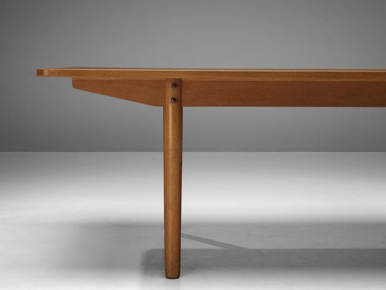 Danish Dining Table in Oak For Sale at 1stDibs